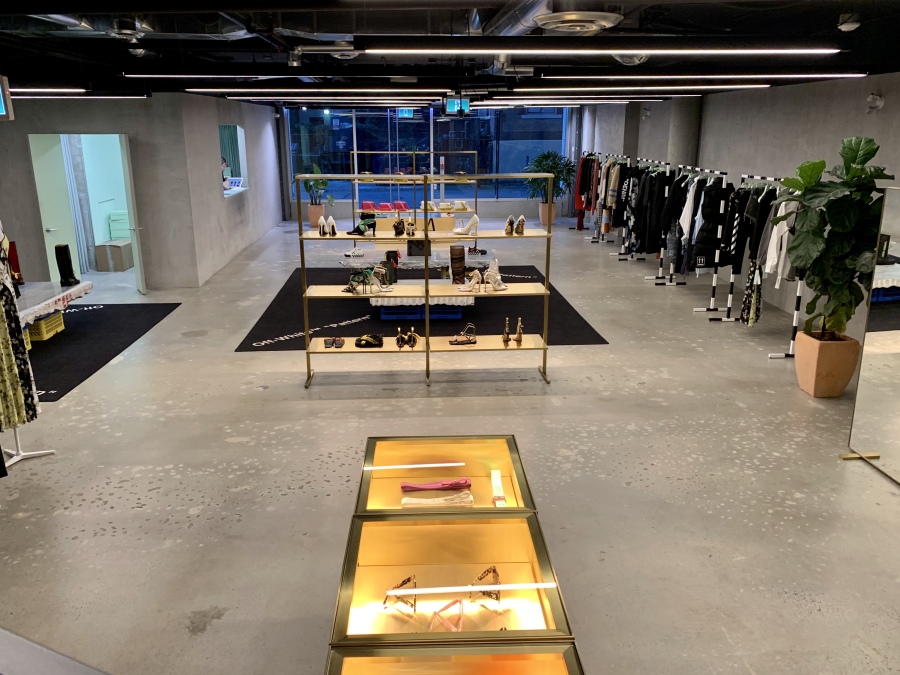 “Virgil’s” “Off-White” “Retail Store” in “Vancouver” | Contravex ...